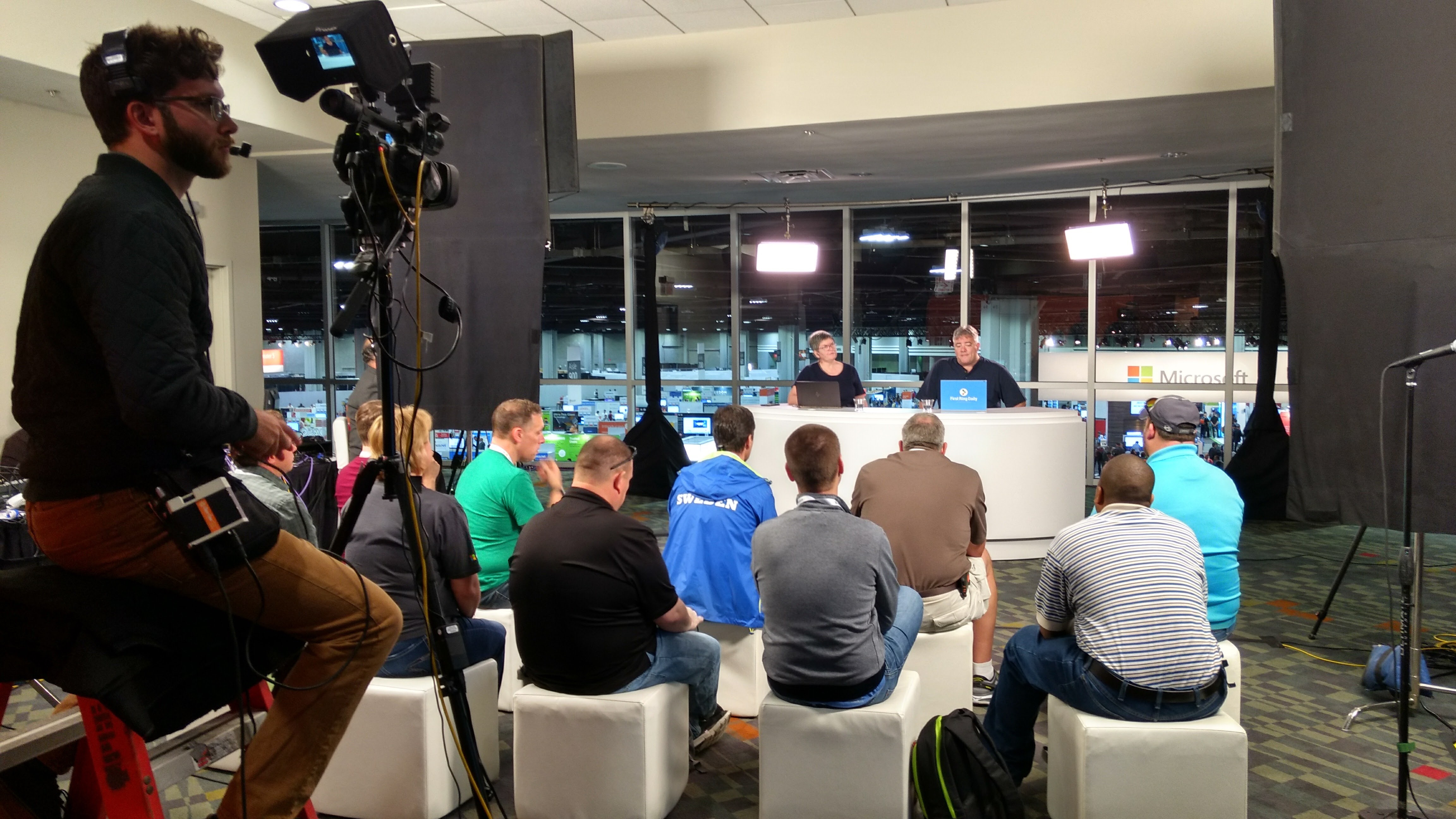 Windows Weekly podcast live