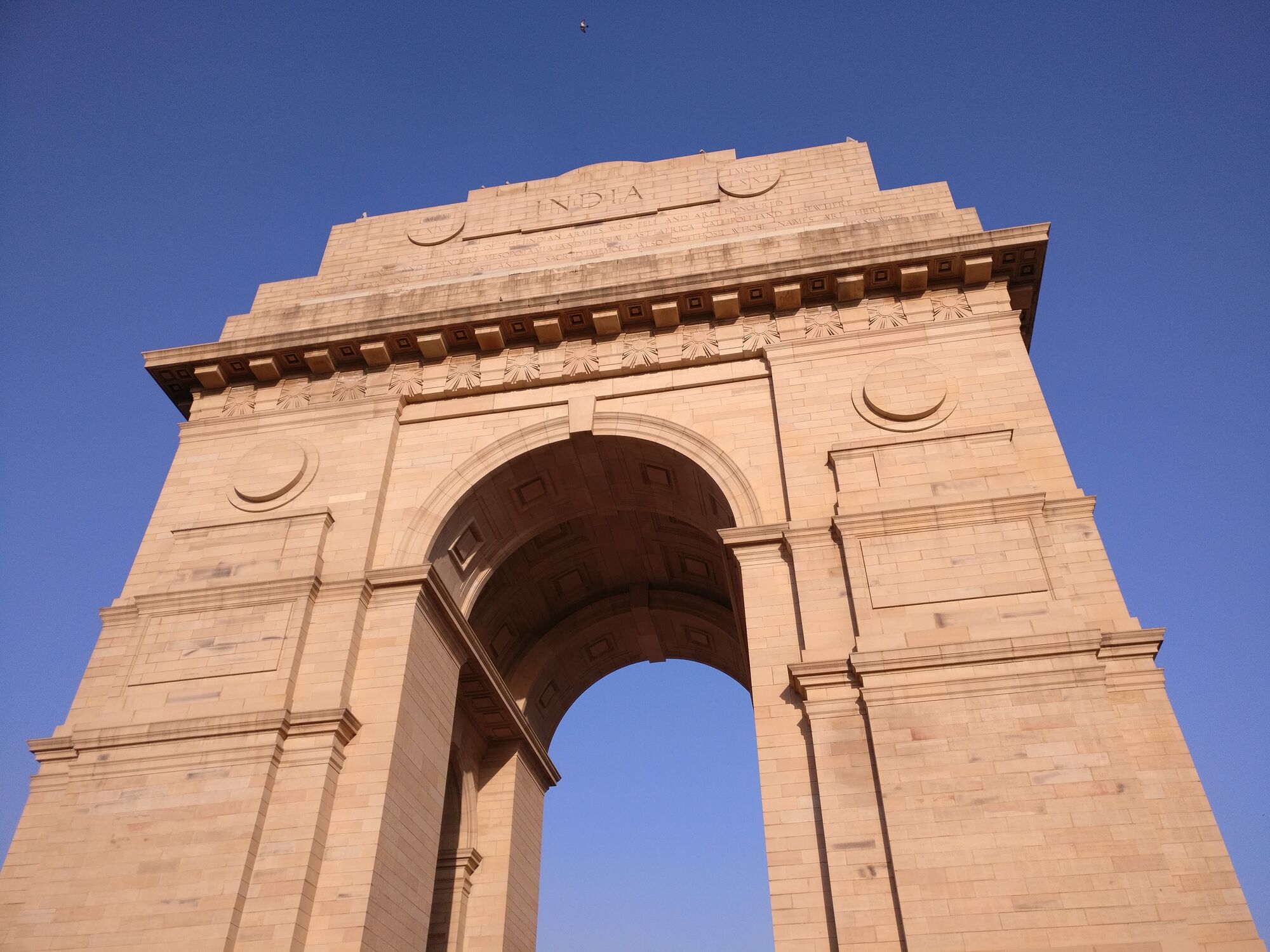 Landmarks of Delhi - India Gate, Raj Ghat & Red Fort