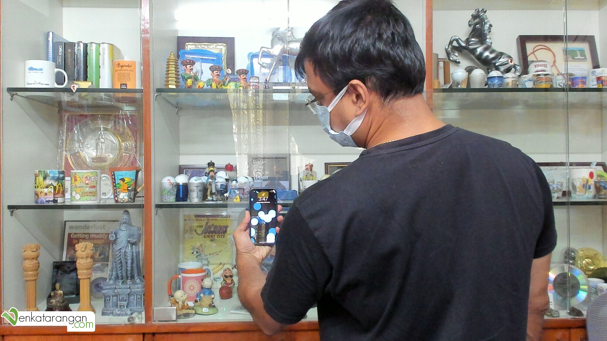 iPhone faceid finally works with a face mask