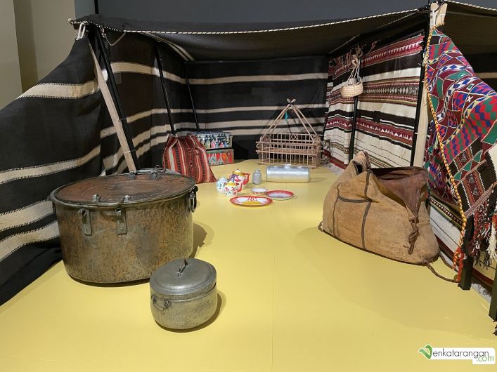 Exploring the National Museum of Qatar – Mangoidiots